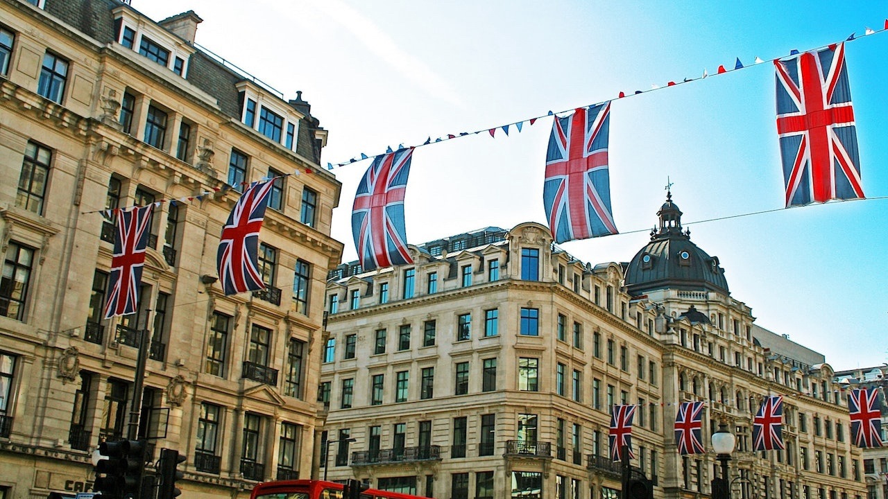 英國2022年凈移民人數創新高 持BNO移英港人數減少 | LIHKG 討論區