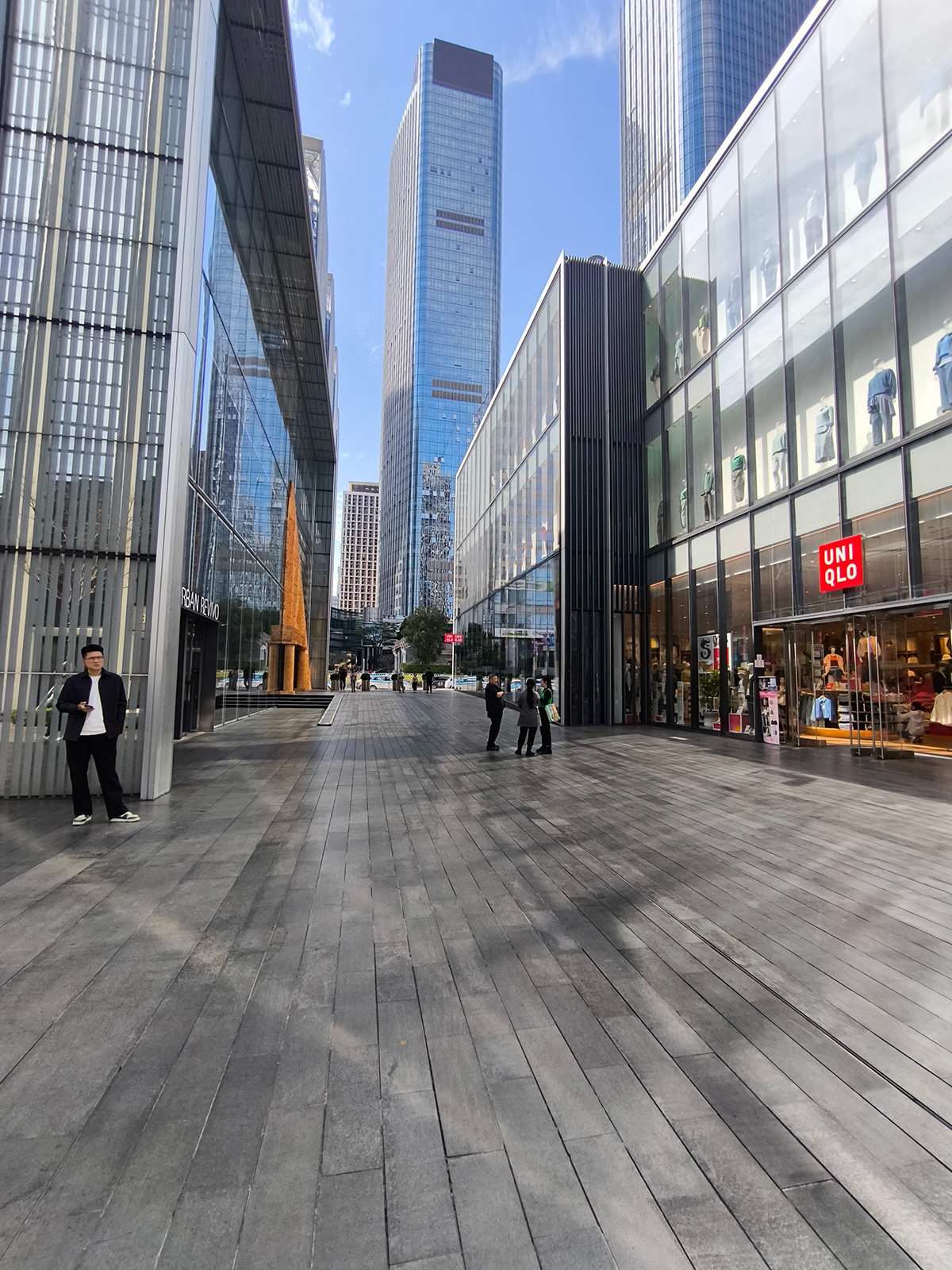 深圳甲級商場意大利餐。靚撚過六本木啦DLLM | LIHKG 討論區