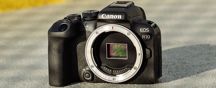 [玩臭MIJ神話]閃光燈出現「劈啪」聲！Canon 表示部分 EOS R10 受影響 | LIHKG 討論區