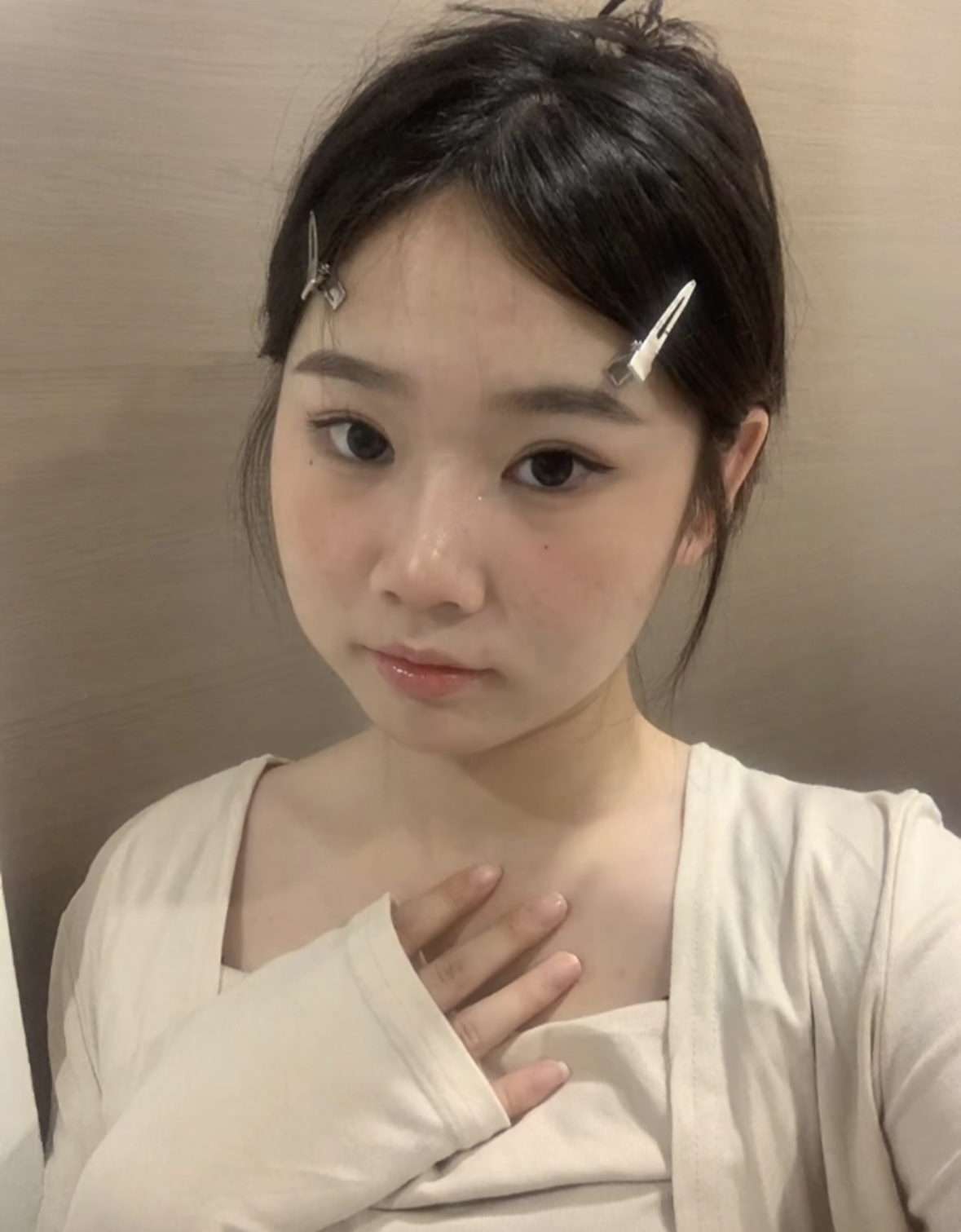 (多圖) 痴能線大陸妹D P圖術勁過AI | LIHKG 討論區