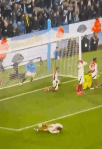 [哥蛇獲加返去面壁啦] 曼城悼念會員kdb等降班星散討論區 553 | LIHKG 討論區