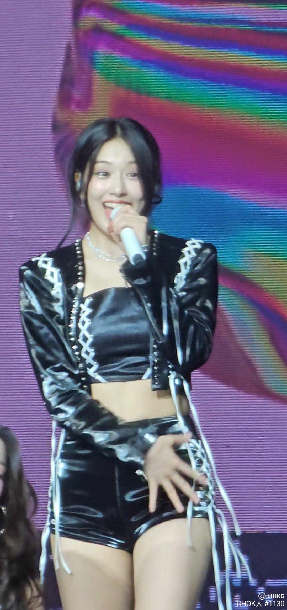 [DIVE into IVE] 아이브 討論區 (35) 港場完滿結束 IVE愛你哋 | LIHKG 討論區