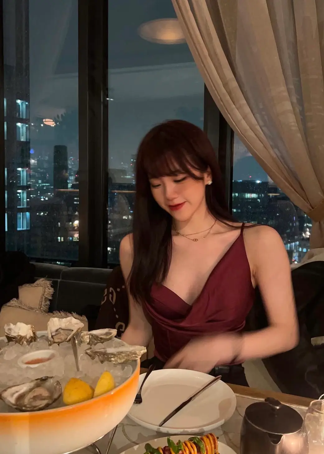 EOS個Hazelle係咪癲咗？ | LIHKG 討論區