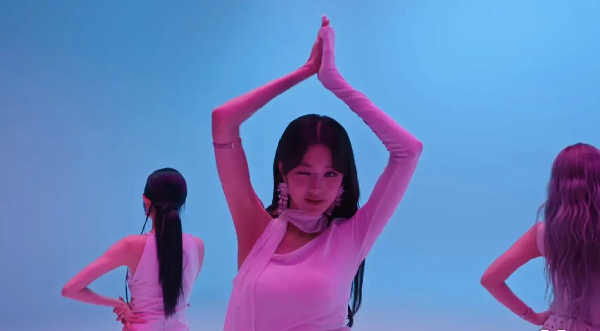 IVE張員瑛新mv表演忘情水金字塔舞步 | LIHKG 討論區