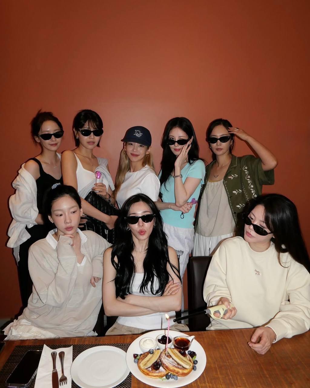 [Sone] 現在是少女時代!!永遠是少女時代!!(815) 逐個輪住開FM，係唔開團CON | LIHKG 討論區