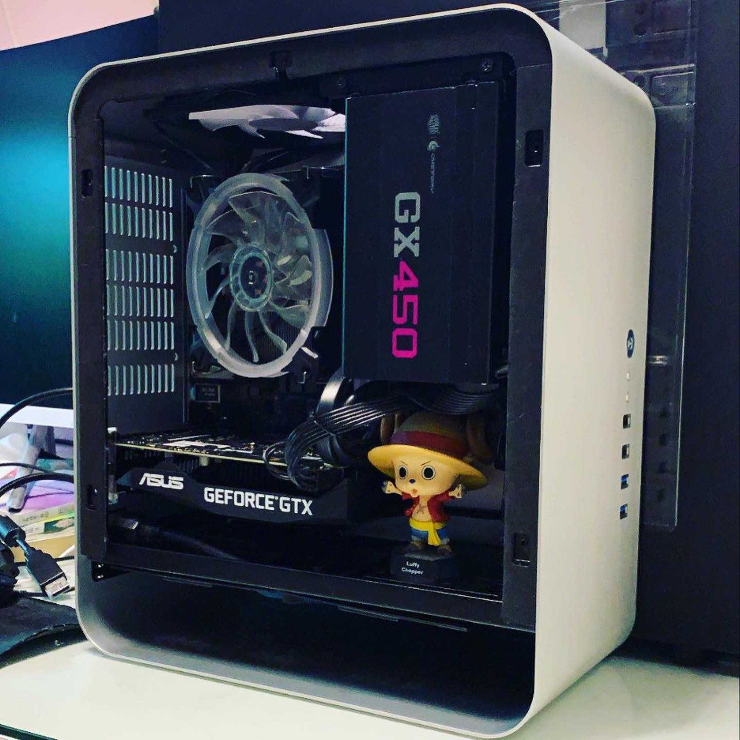 有冇人用緊Jonsbo VR1 ITX機箱 | LIHKG 討論區