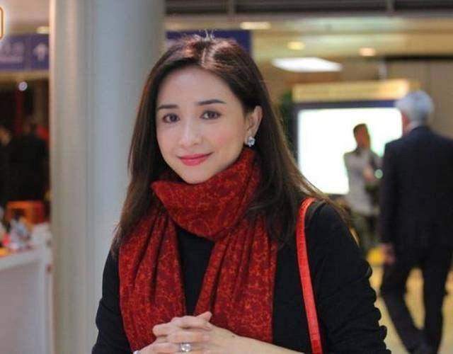 女人天生麗質，保養得宜，四十歲都仲可以好Charm | LIHKG 討論區