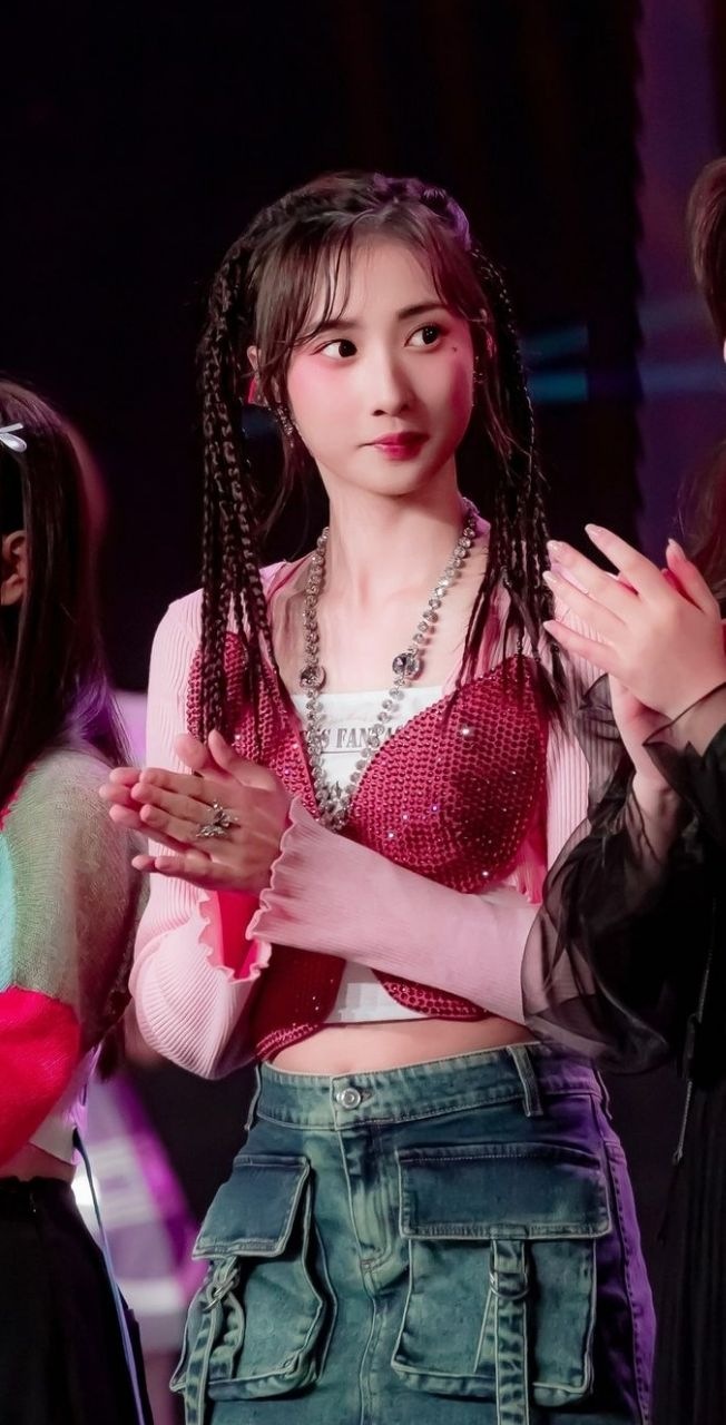 保錡明目張膽Like爆16歲Yumi | LIHKG 討論區