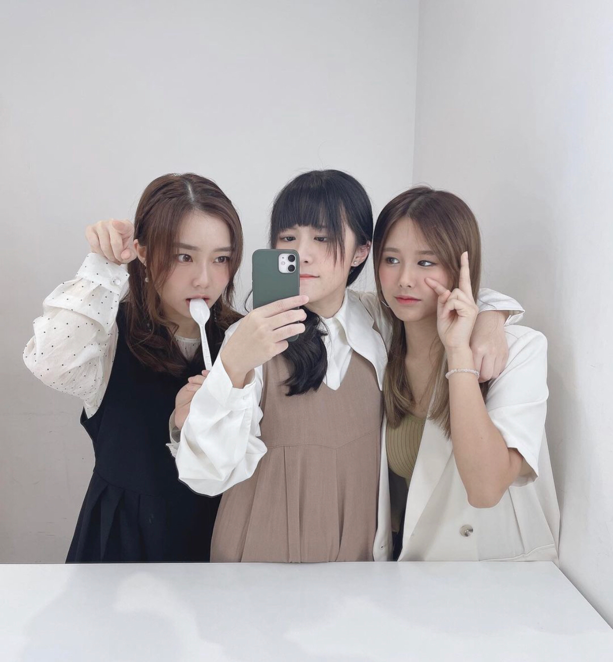 Yolica三選一 | LIHKG 討論區