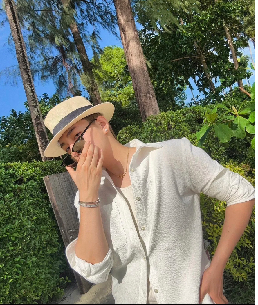 [超激爆罕]42歲阿嬌曬fit爆泳衣look！！！ | LIHKG 討論區