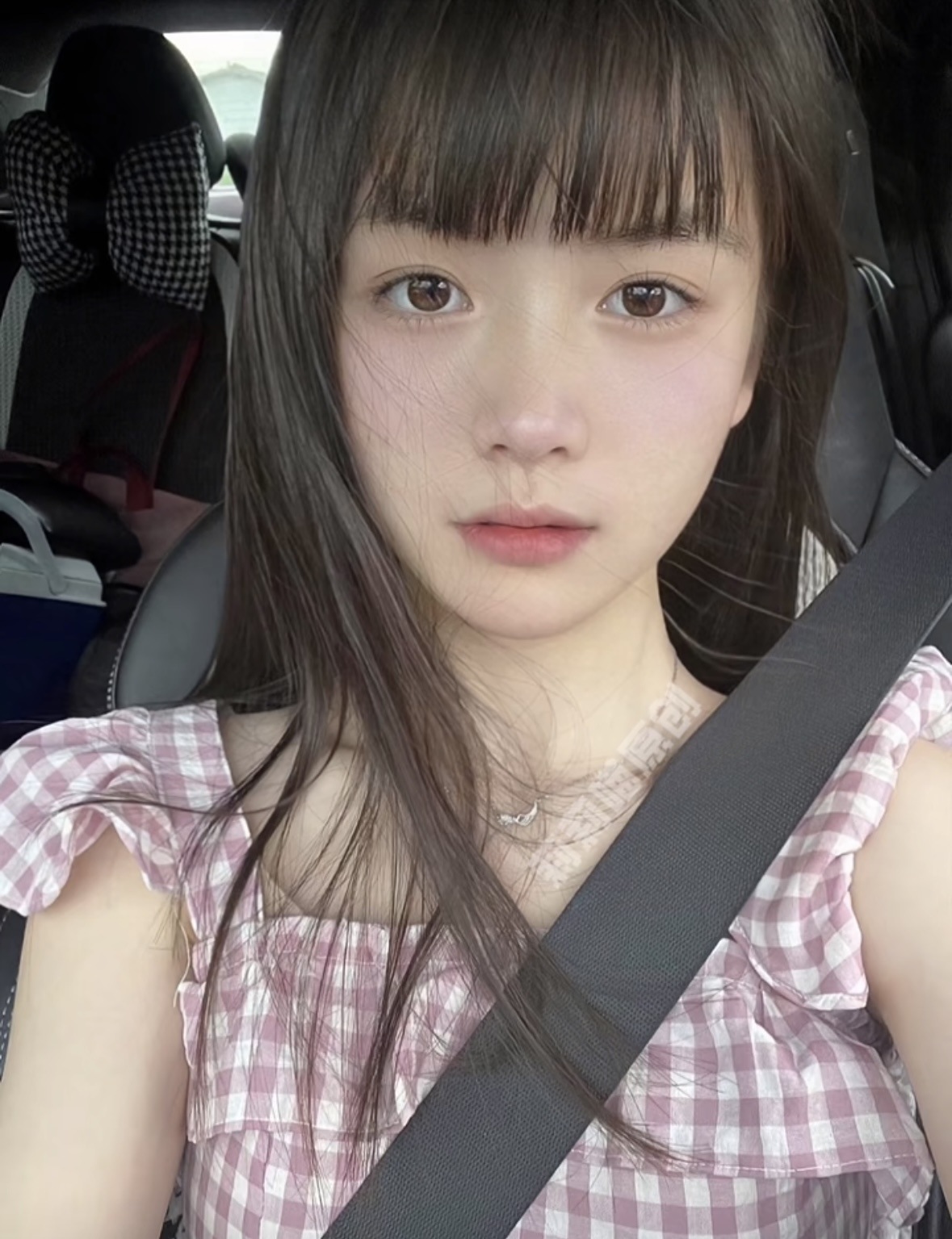 (多圖) 痴能線大陸妹D P圖術勁過AI | LIHKG 討論區