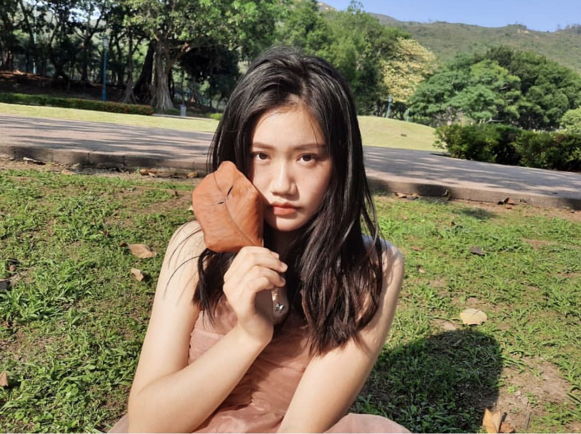 依個女仔有咩後台竟然做到Edan MV女主角 | LIHKG 討論區