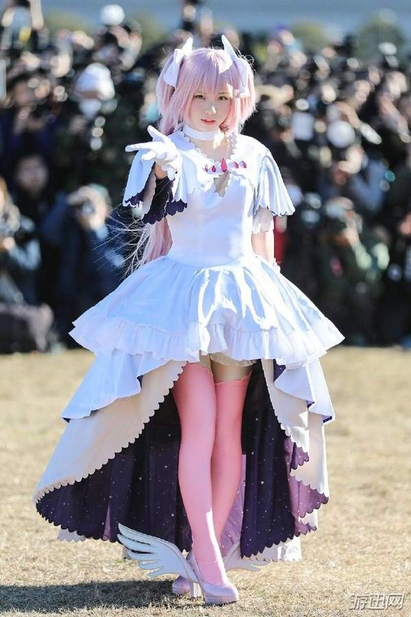 聲優歌手 人氣cosplayer えなこ Enako 寫真集祼體封面&雜圖 | LIHKG 討論區