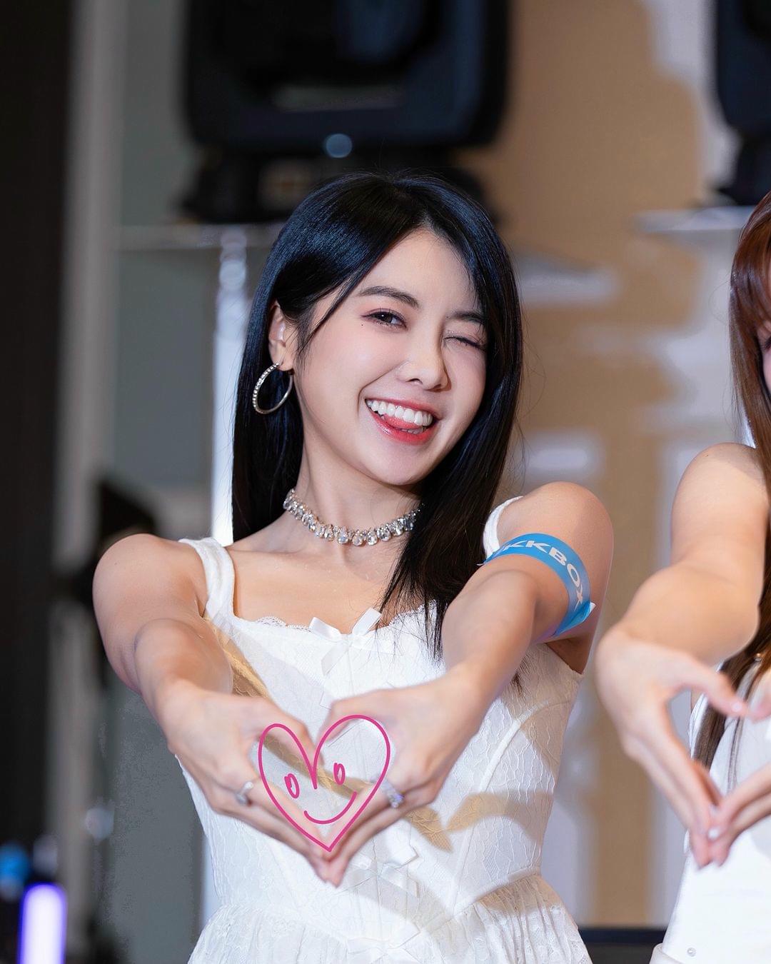 YY扑野二選一，yoyo定係yanny？ | LIHKG 討論區