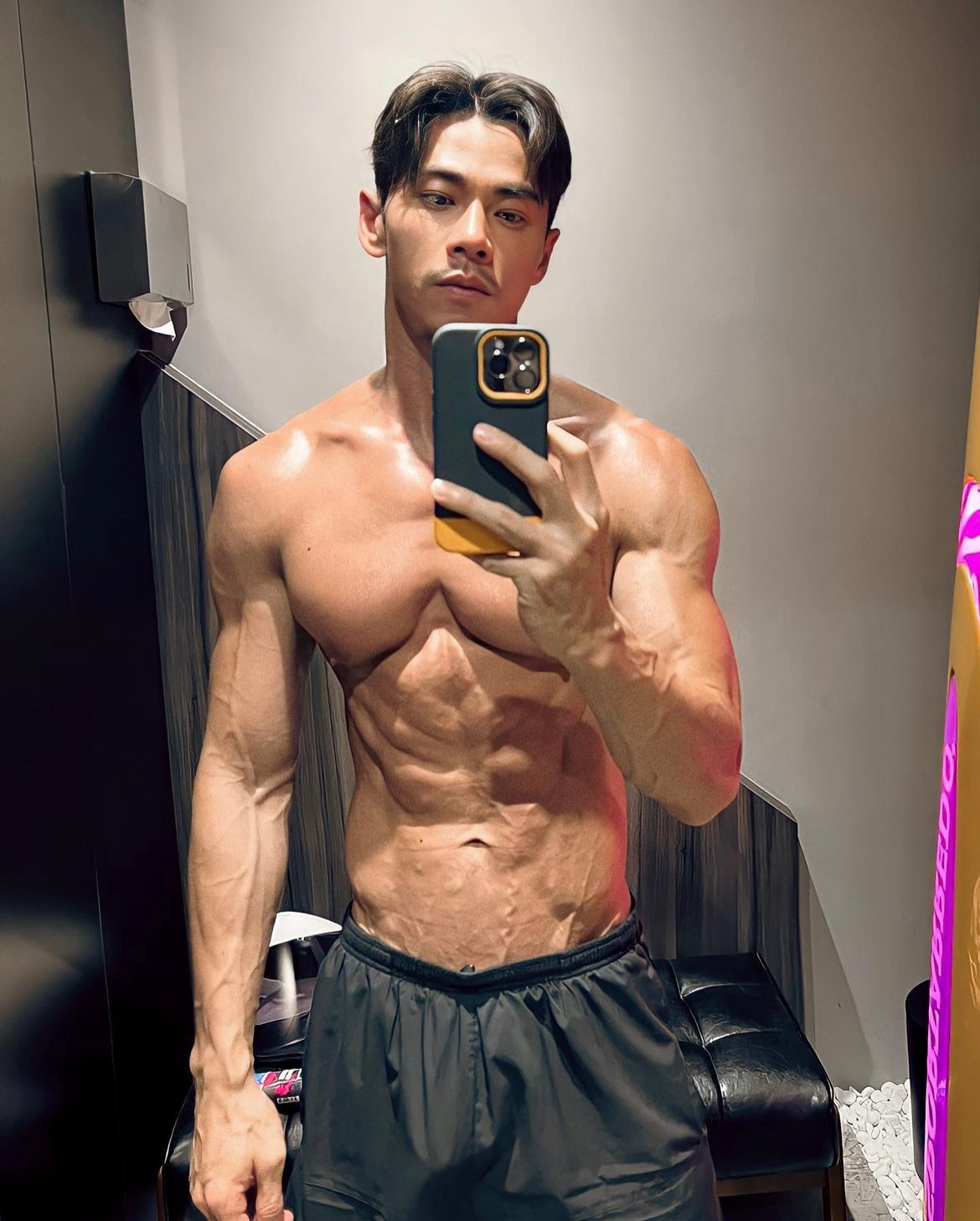 我 決 定 咗 請 大 隻 仔 日 日 幫 我 用 咀 抆 屎 再 屌 我 | LIHKG 討論區