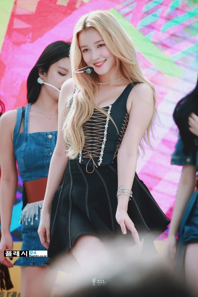 momoland nancy硬照係靚好多 | LIHKG 討論區