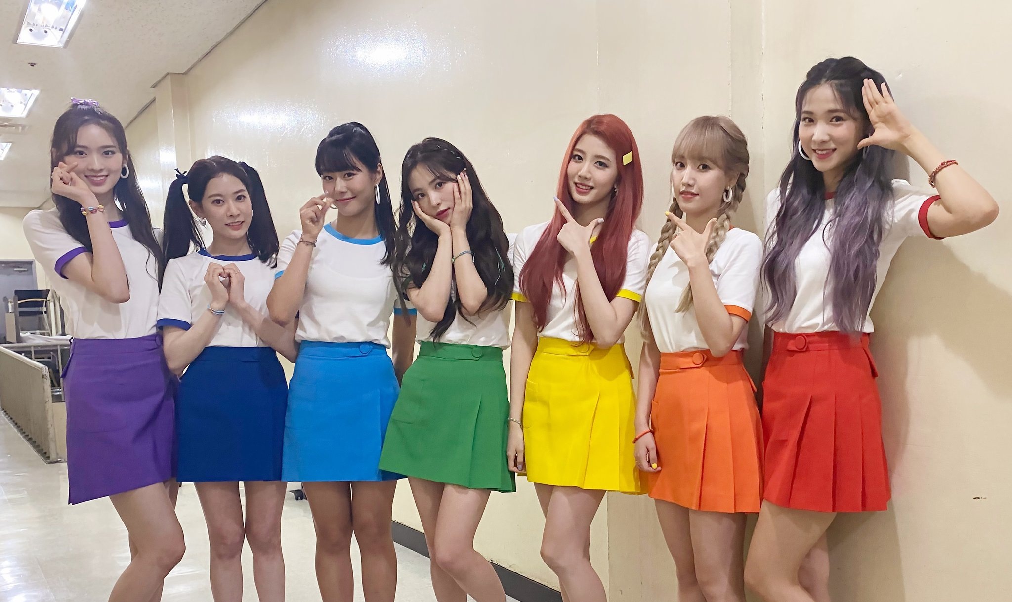 [有圖] 2020年10套靚靚Kpop舞台服裝 (女團) | LIHKG 討論區