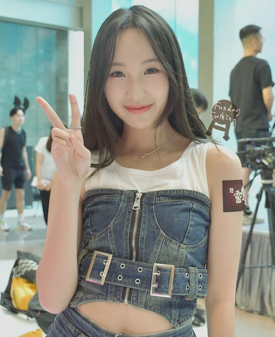 [突發] Yumi 新歌MV大癲！ | LIHKG 討論區