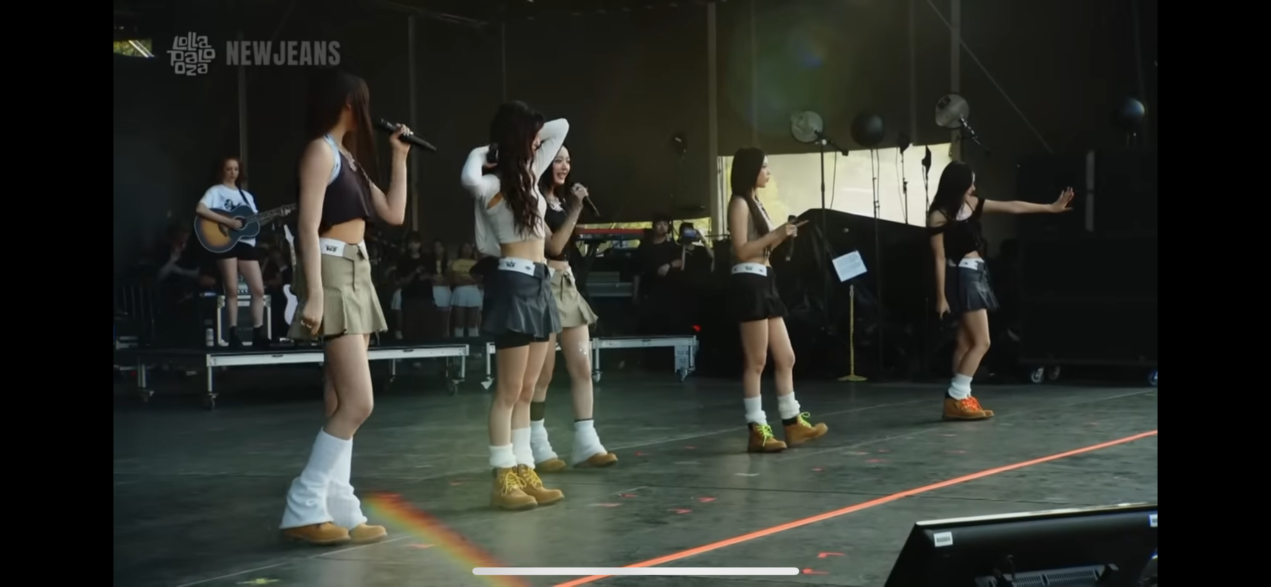 COLLAR《Speak Love》個Dance Version造型係咪致敬緊Grad Din毒撚？？ | LIHKG 討論區