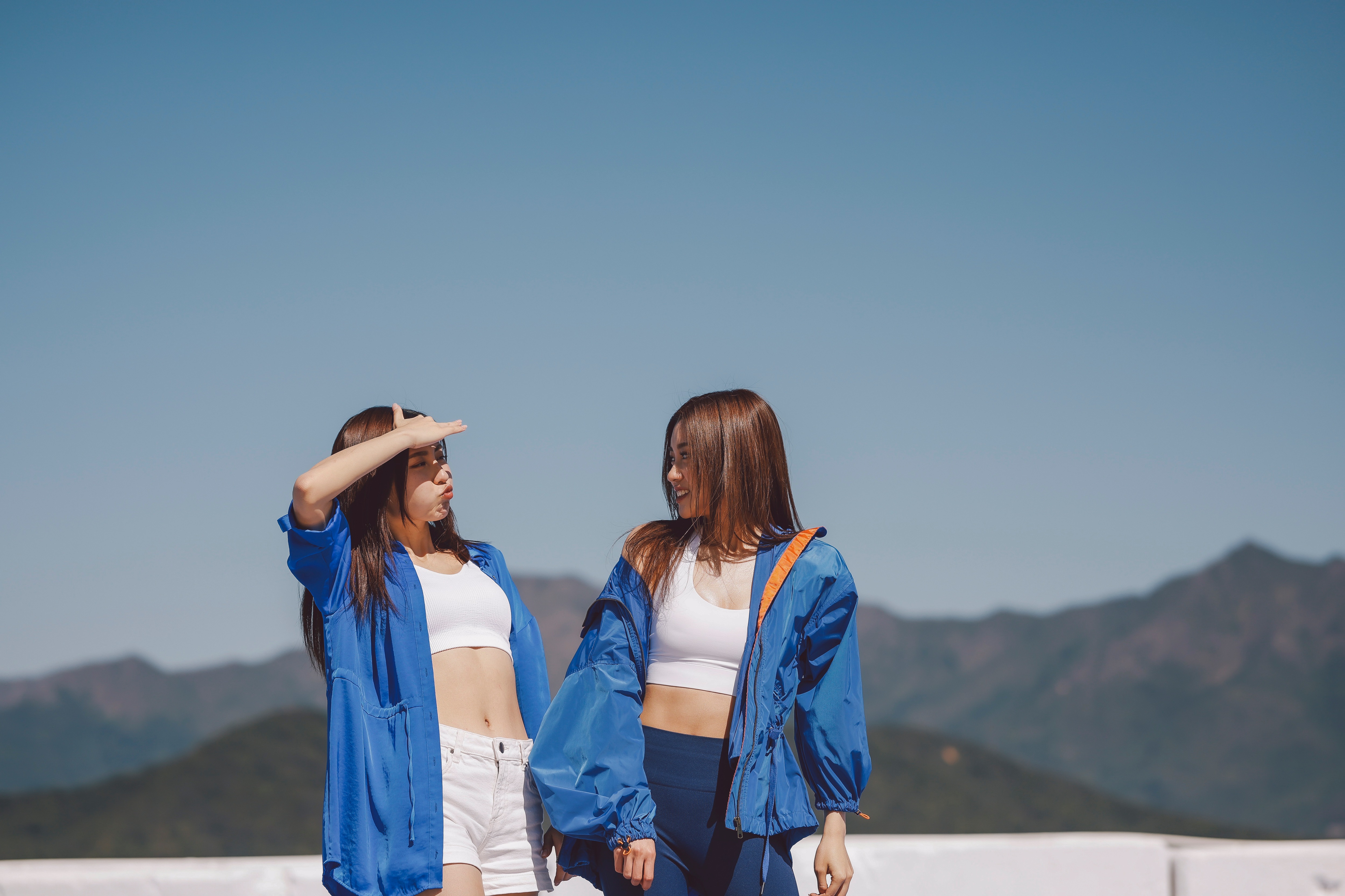 [MakerVille] 8人女子組合 COLLAR討論區(272) 理性追星 Soching最新NARS廣告已經推出！ | LIHKG 討論區