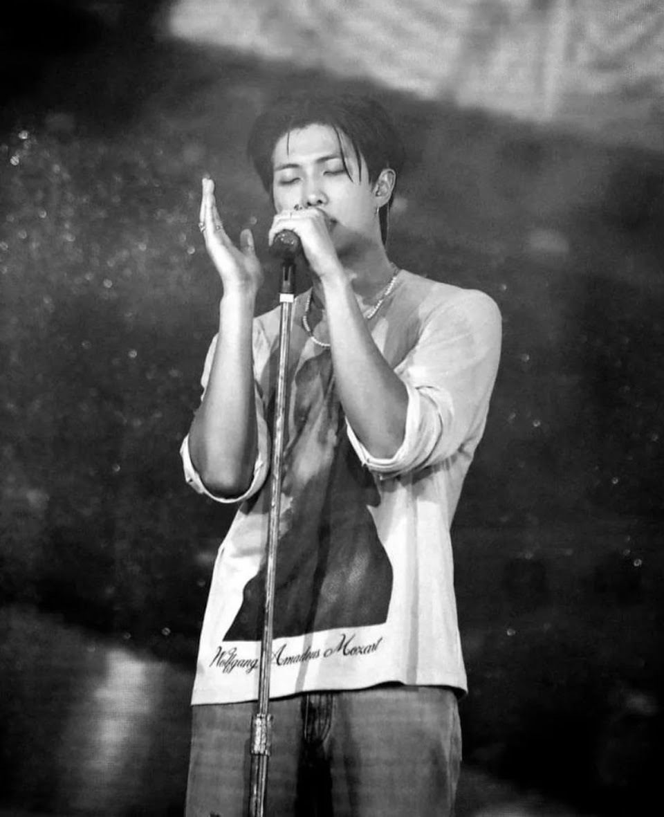 鏡仔上埋first take算唔算超越左BTS | LIHKG 討論區