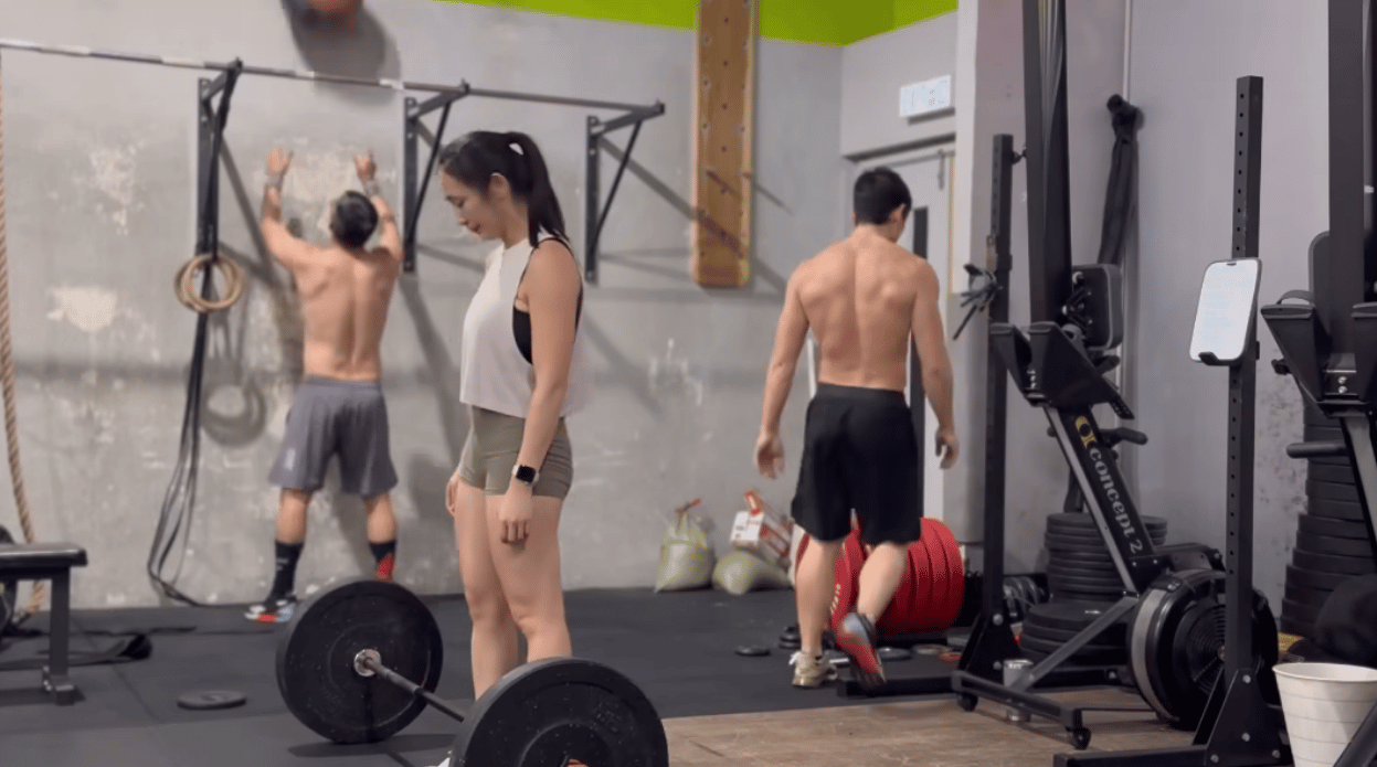 有相！原來浸大E神Carol Yeung平時同班男人一齊做GYM | LIHKG 討論區