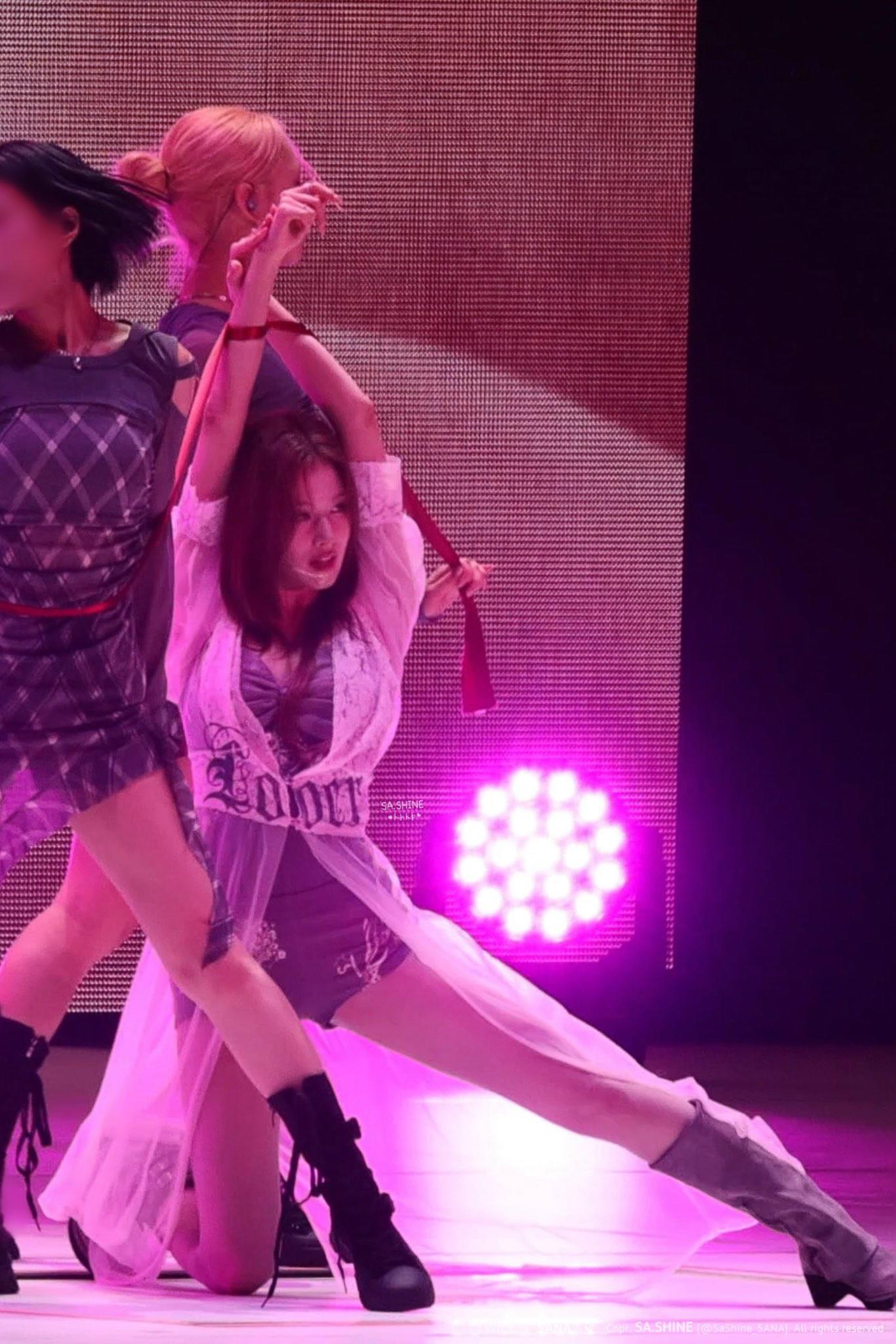 Sana個衰妹大膽到走上台玩綑綁play？！ | LIHKG 討論區