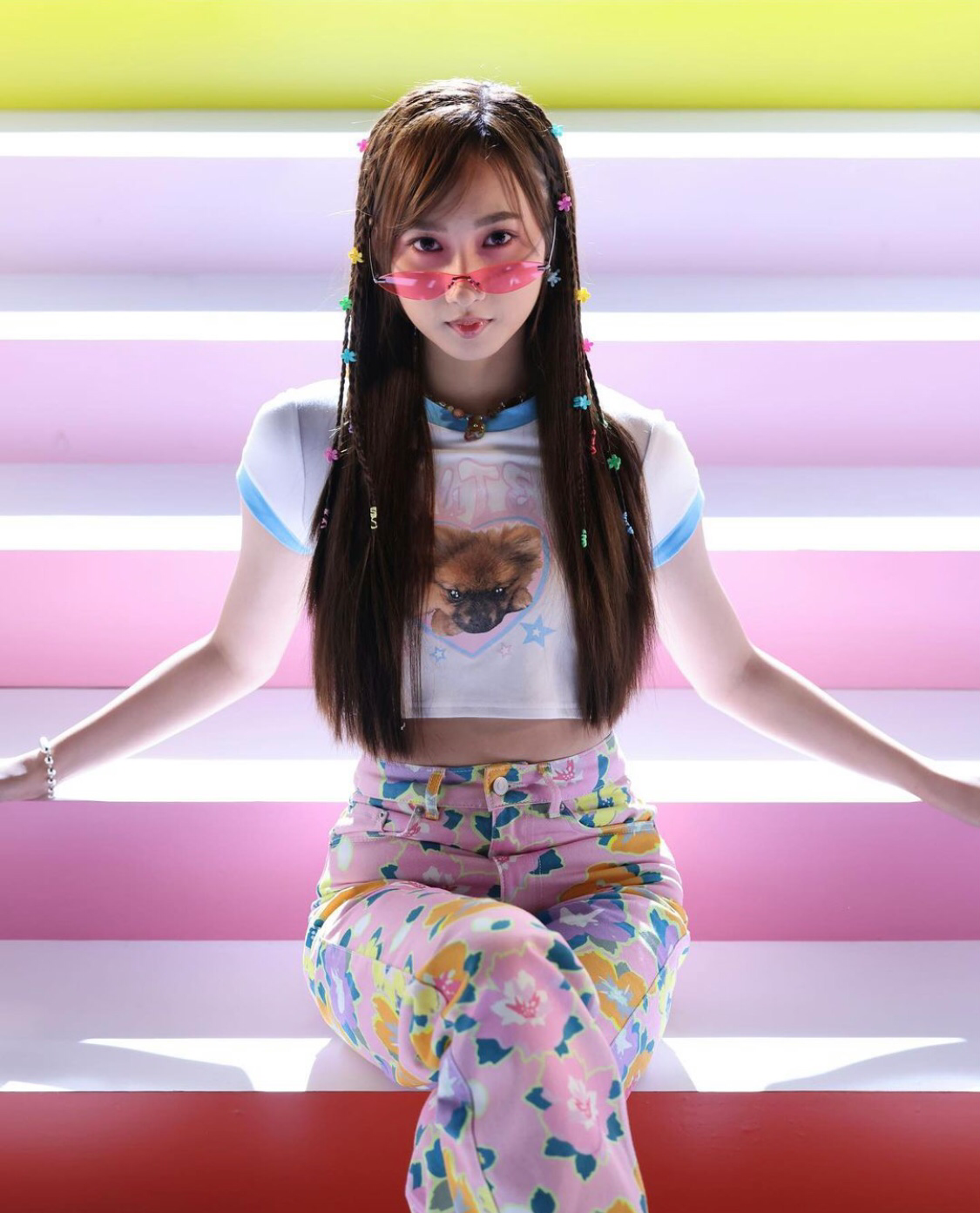 [突發] Yumi新歌《wanna be close to u》MV出咗！！ | LIHKG 討論區