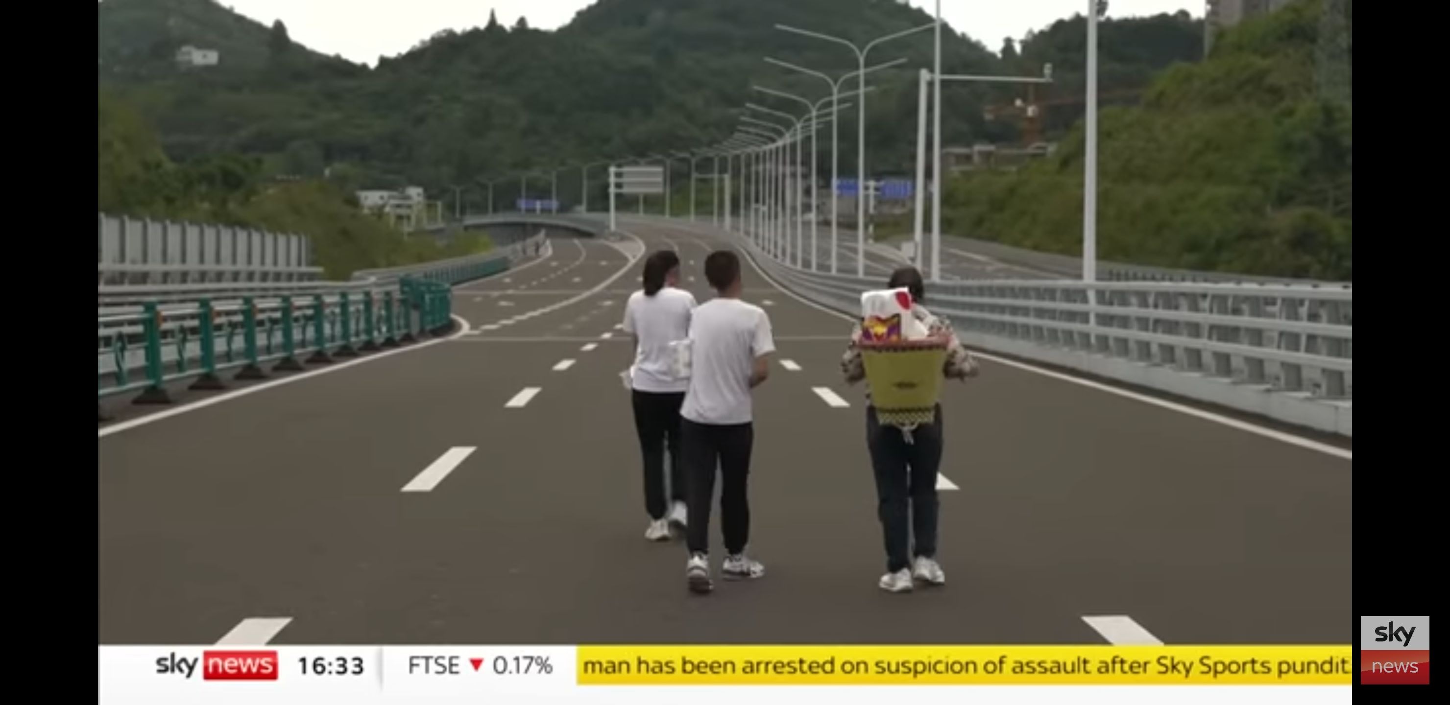 天文台已錄得200mm降雨量 | LIHKG 討論區