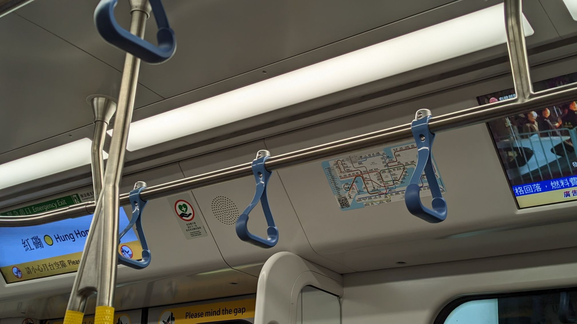 有無人覺得新式地鐵車廂內無左mtr map好唔方便 | LIHKG 討論區