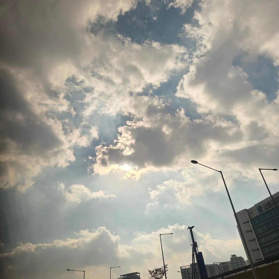 [FEARNOT] LE SSERAFIM討論區(189) 期待年末舞台的FIM寶大放異彩！ | LIHKG 討論區