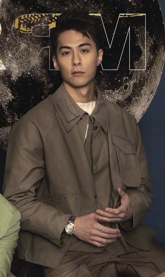 Edan MC Ian呢d算唔算係真正既「中上樣」？ | LIHKG 討論區