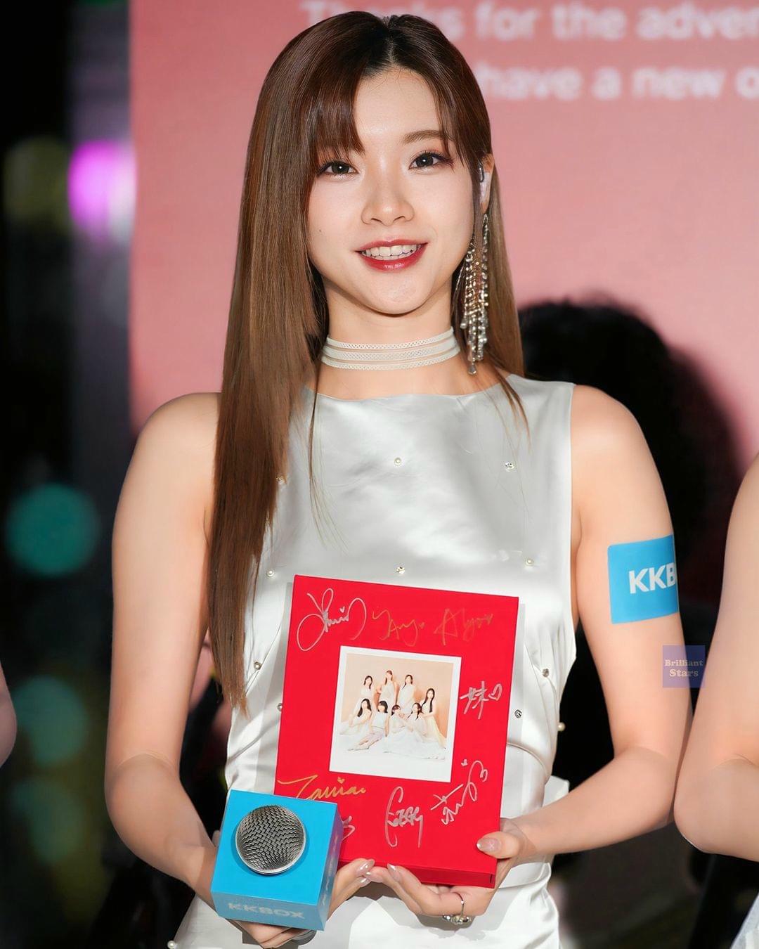 YY扑野二選一，yoyo定係yanny？ | LIHKG 討論區