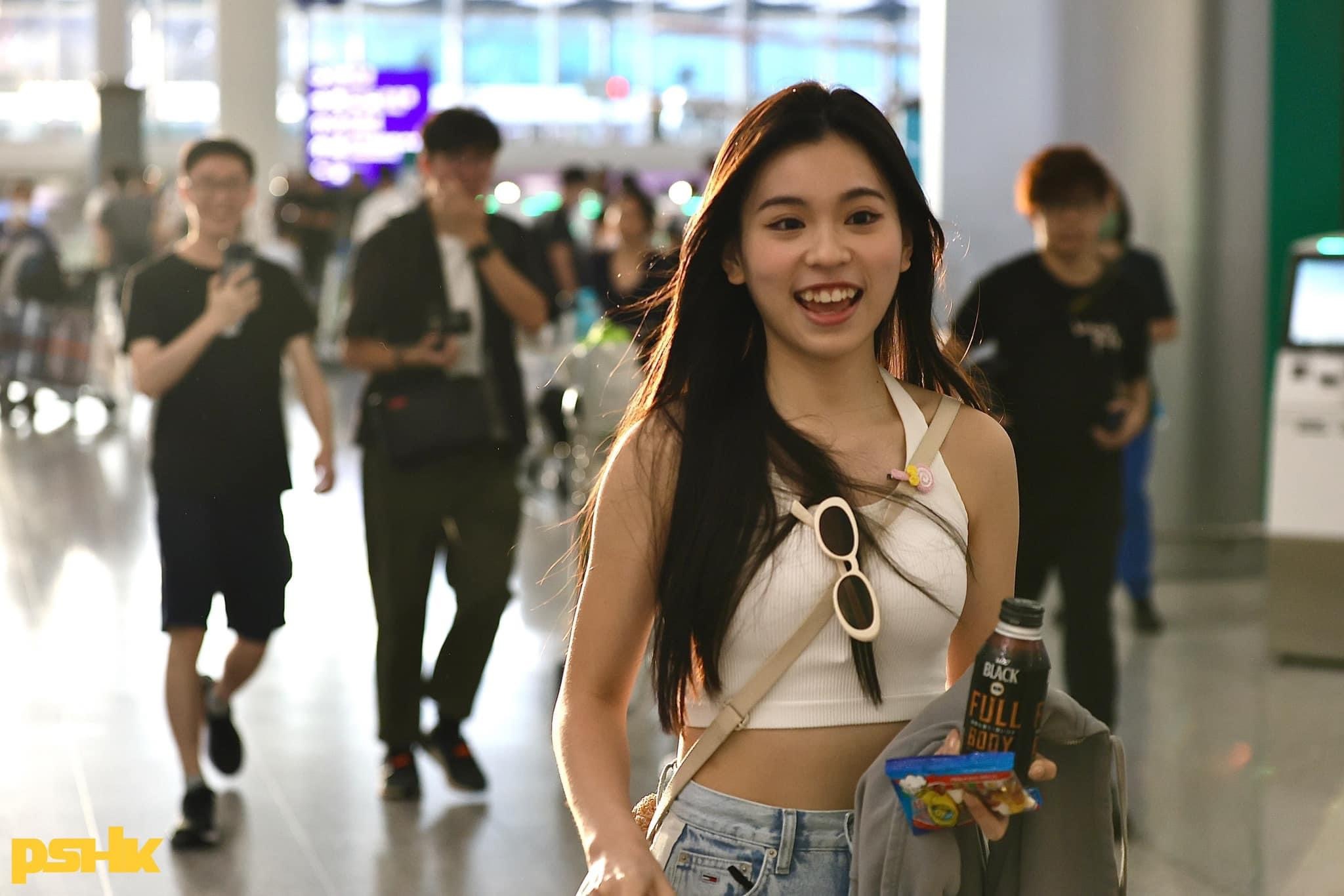 超人氣女團LOLLY TALK出發台北工作 過百FANS送機 | LIHKG 討論區