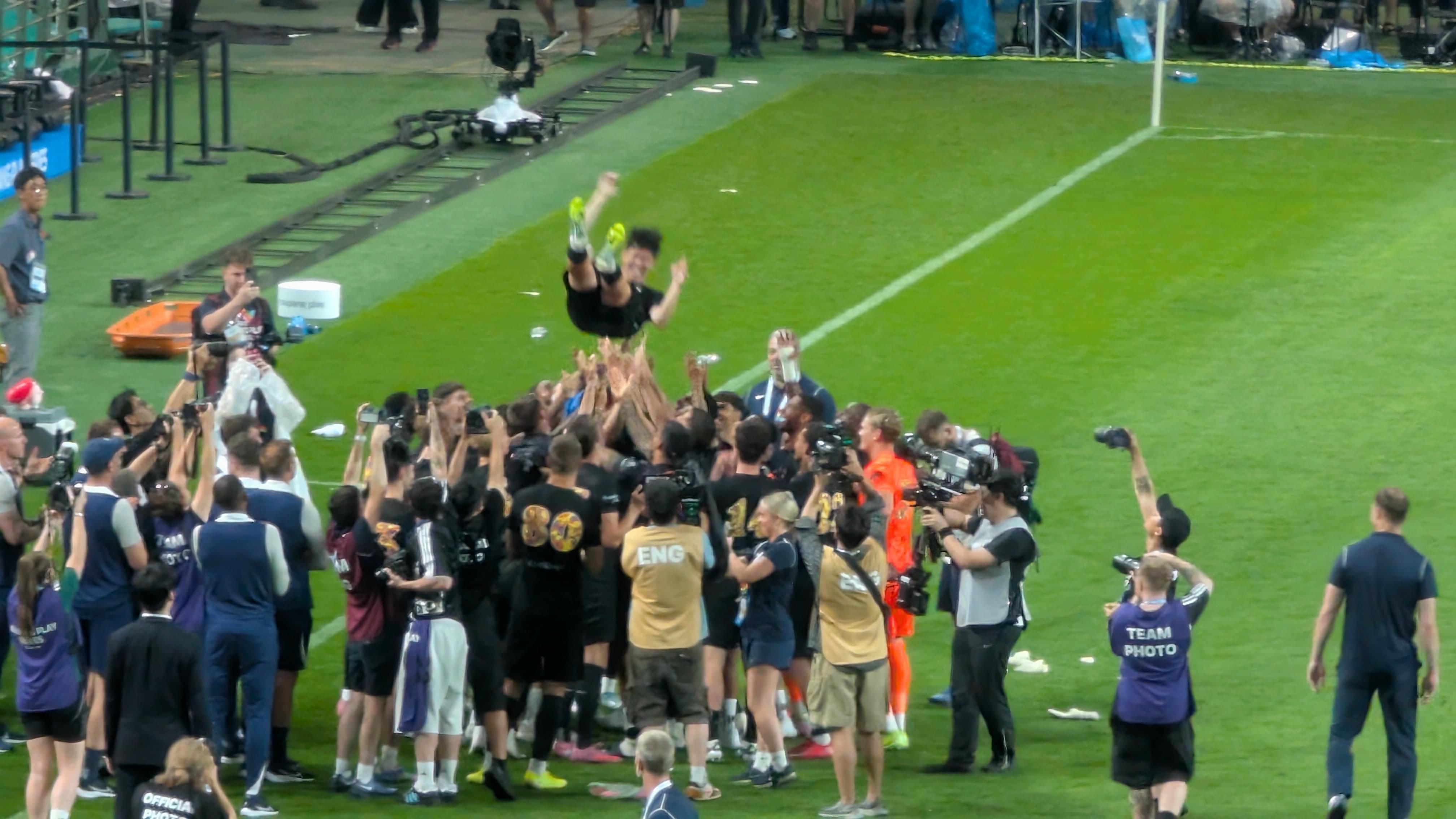 [ COYS - 無限感謝我地熱刺傳奇，孫興民！ ] 熱刺球迷吹水區 699 | LIHKG 討論區