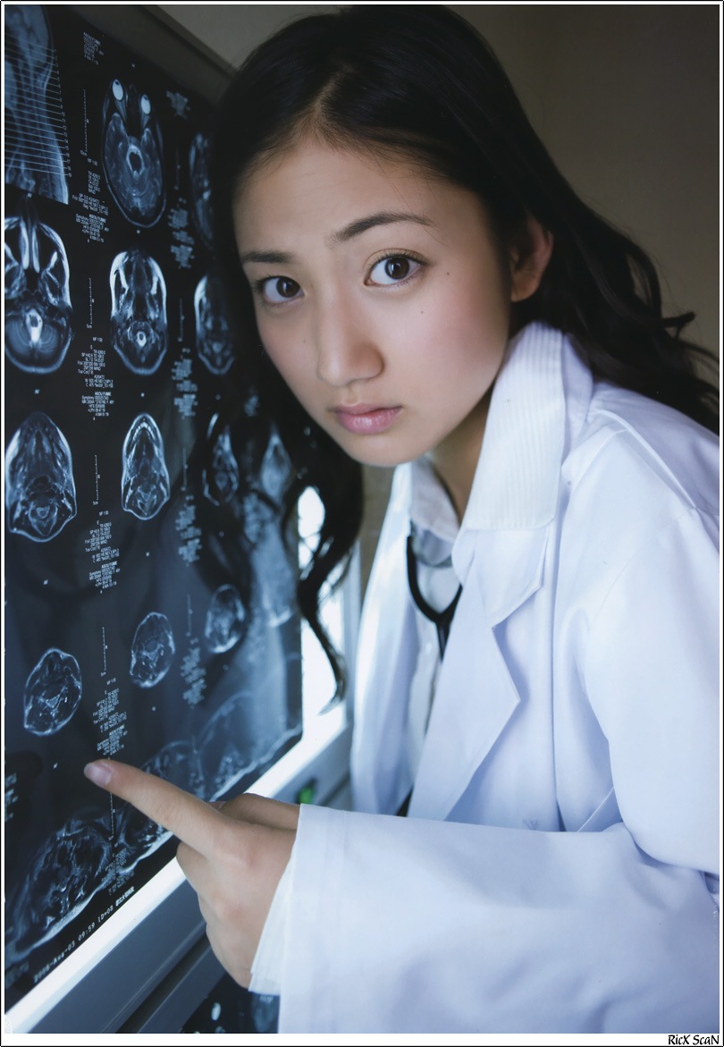 [寫真JJ] 入江紗綾 - 私立紗綾女子学園中等部 全校192人ぜーんぶコスプレ | LIHKG 討論區