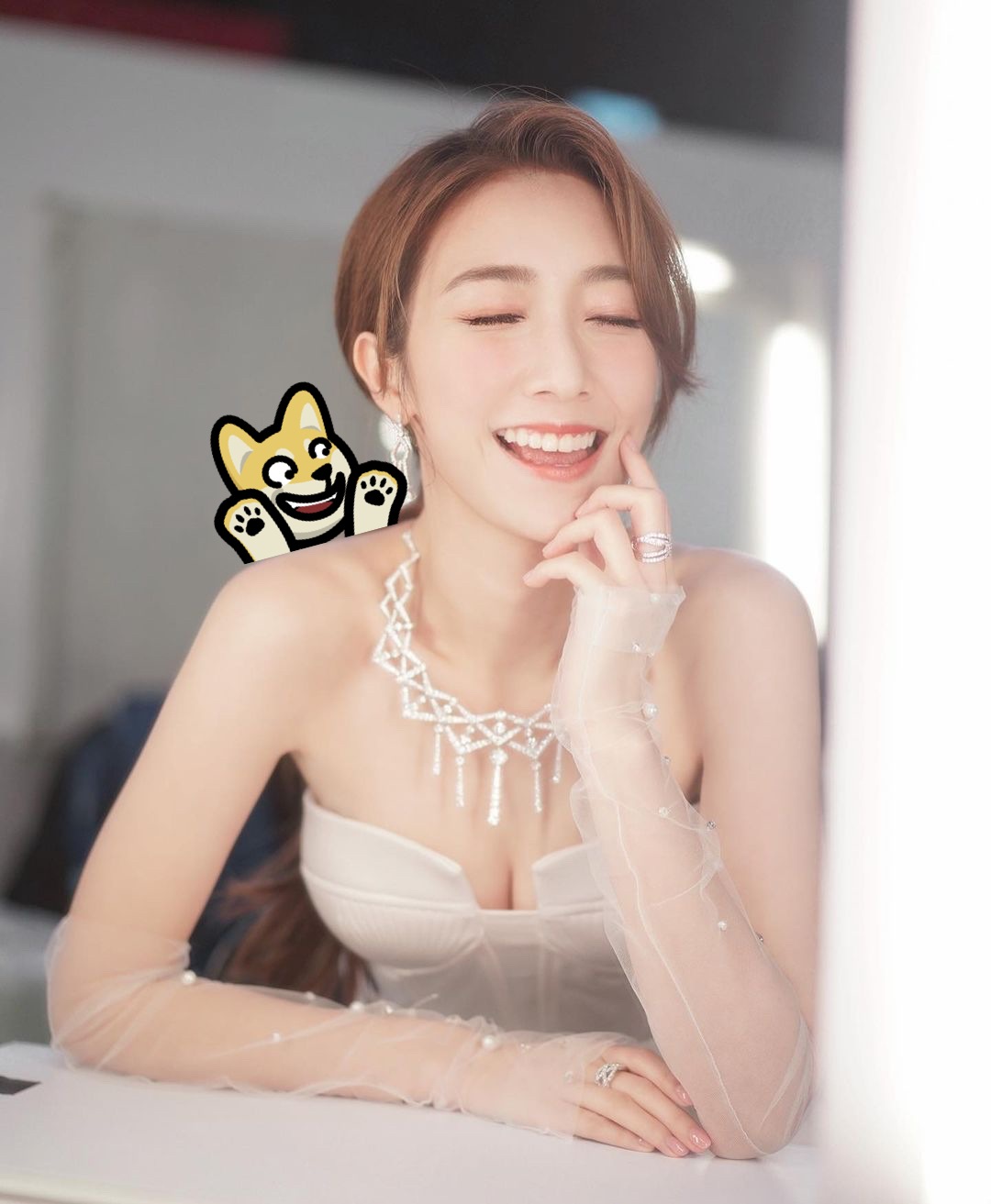 （多圖）D cup港大美女Regina婚紗波圖 | LIHKG 討論區