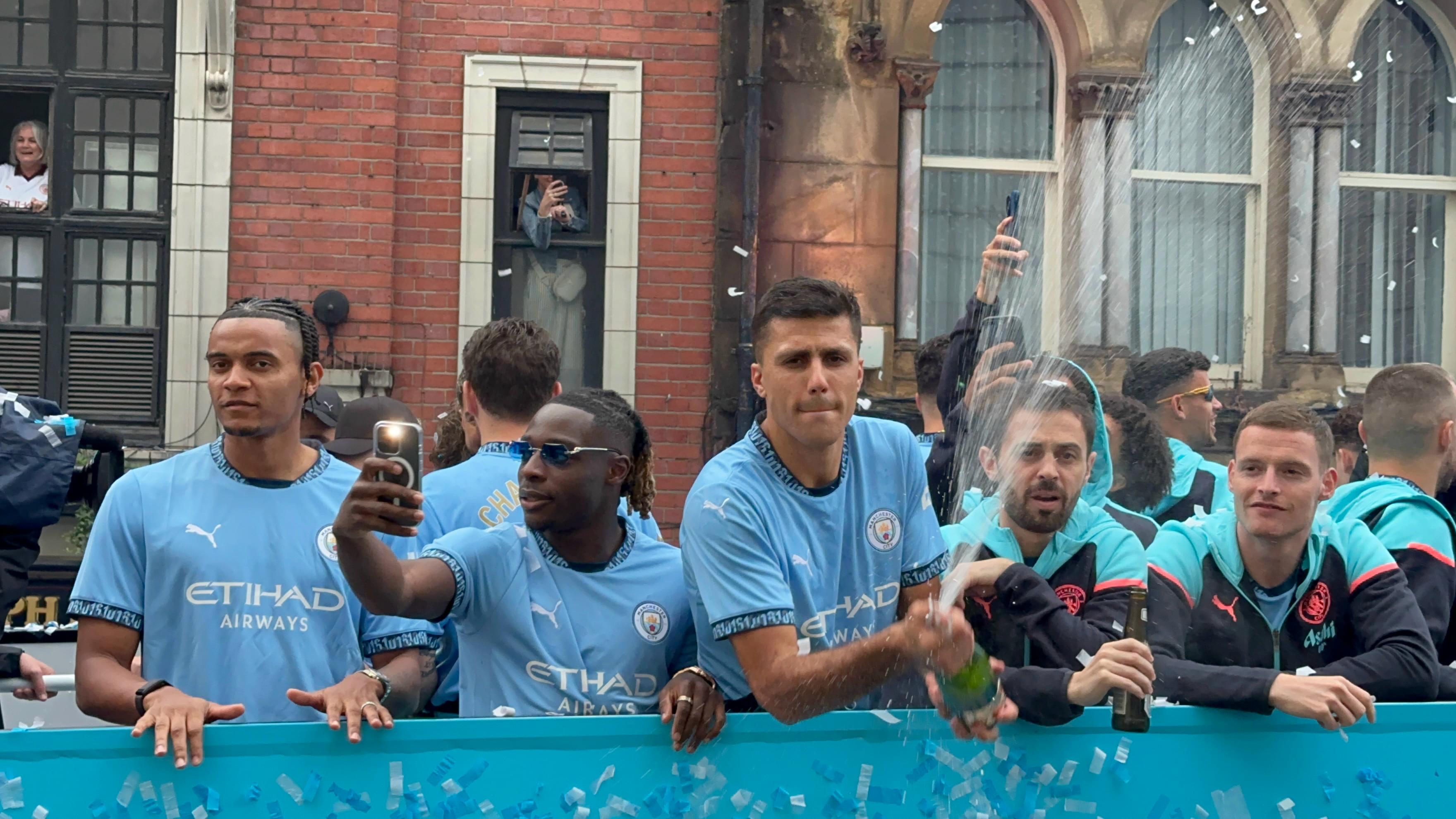 [下季再嚟過] 曼城悼念會員kdb討論區 537 | LIHKG 討論區