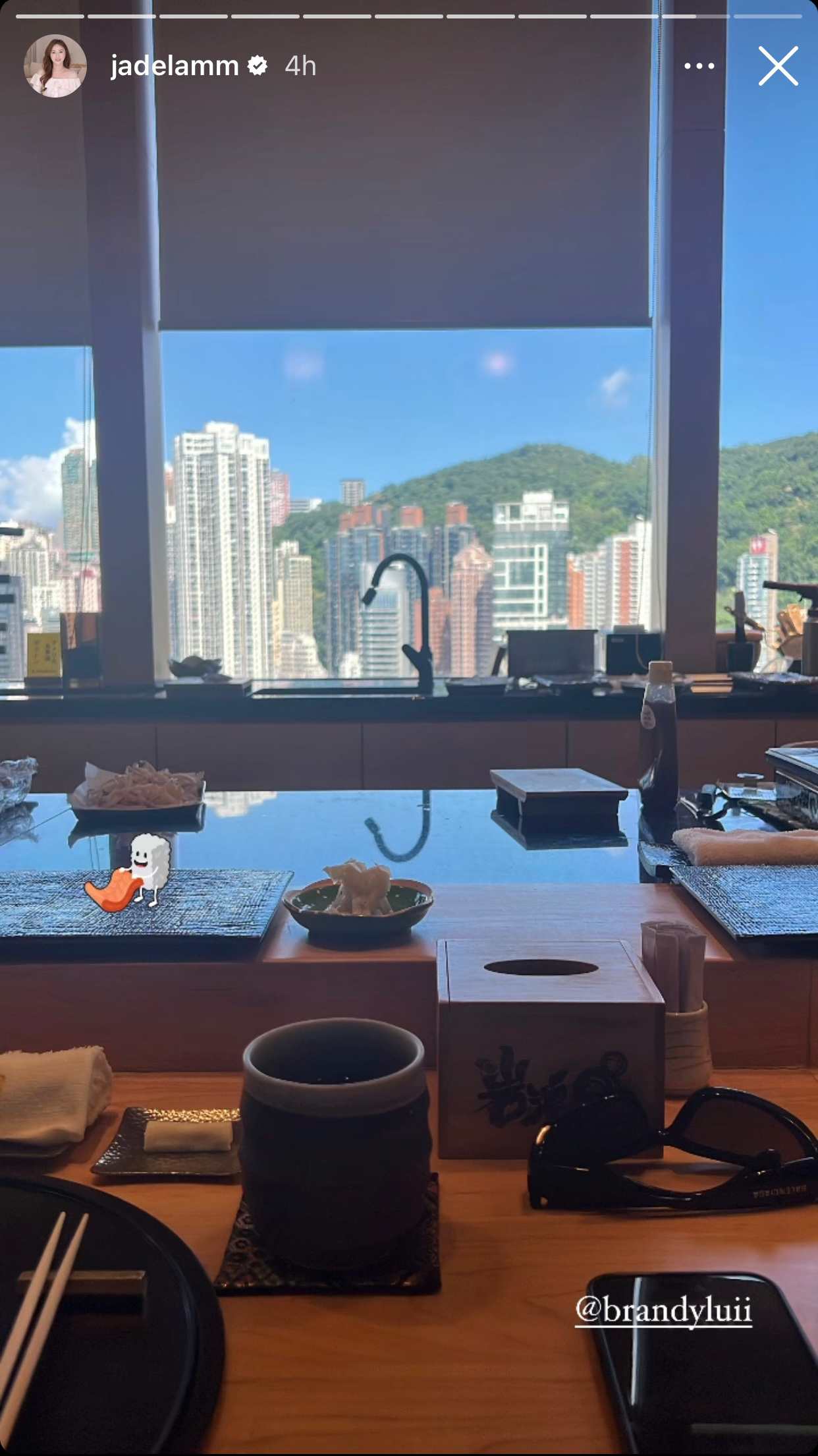 [圖] 花甲夫婦Jade Lam又柒！公然宣傳JPEX挑戰SFC！ | LIHKG 討論區