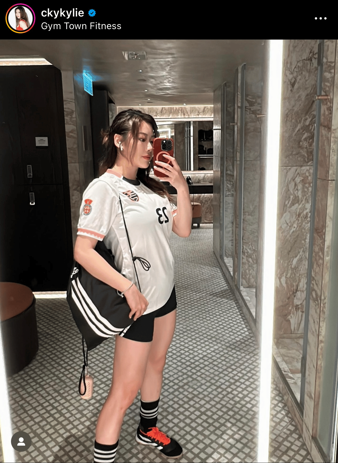 Kylie C 真係好撚正 | LIHKG 討論區