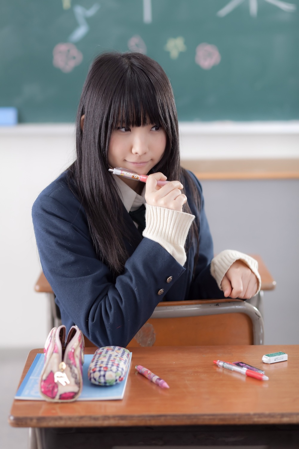 [寫真JJ] Enako えなこ - 高校卒業メモリアル えな卒～Last High School～ | LIHKG 討論區