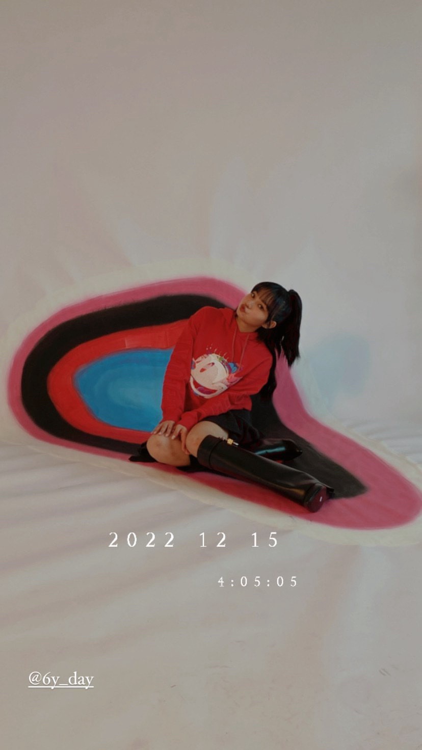 COLLAR討論區 (901) C Ling加入雲姨組 芯駖學生開年宵 密切留意新團歌消息！ | LIHKG 討論區