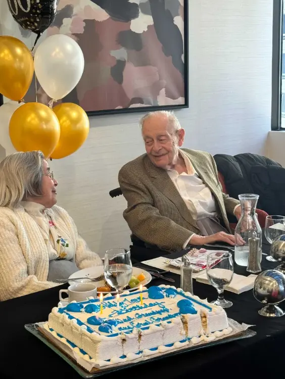 世界最老新人！100歲翁娶102歲老婦創金氏紀錄 婚前交往9年超甜蜜 | LIHKG 討論區