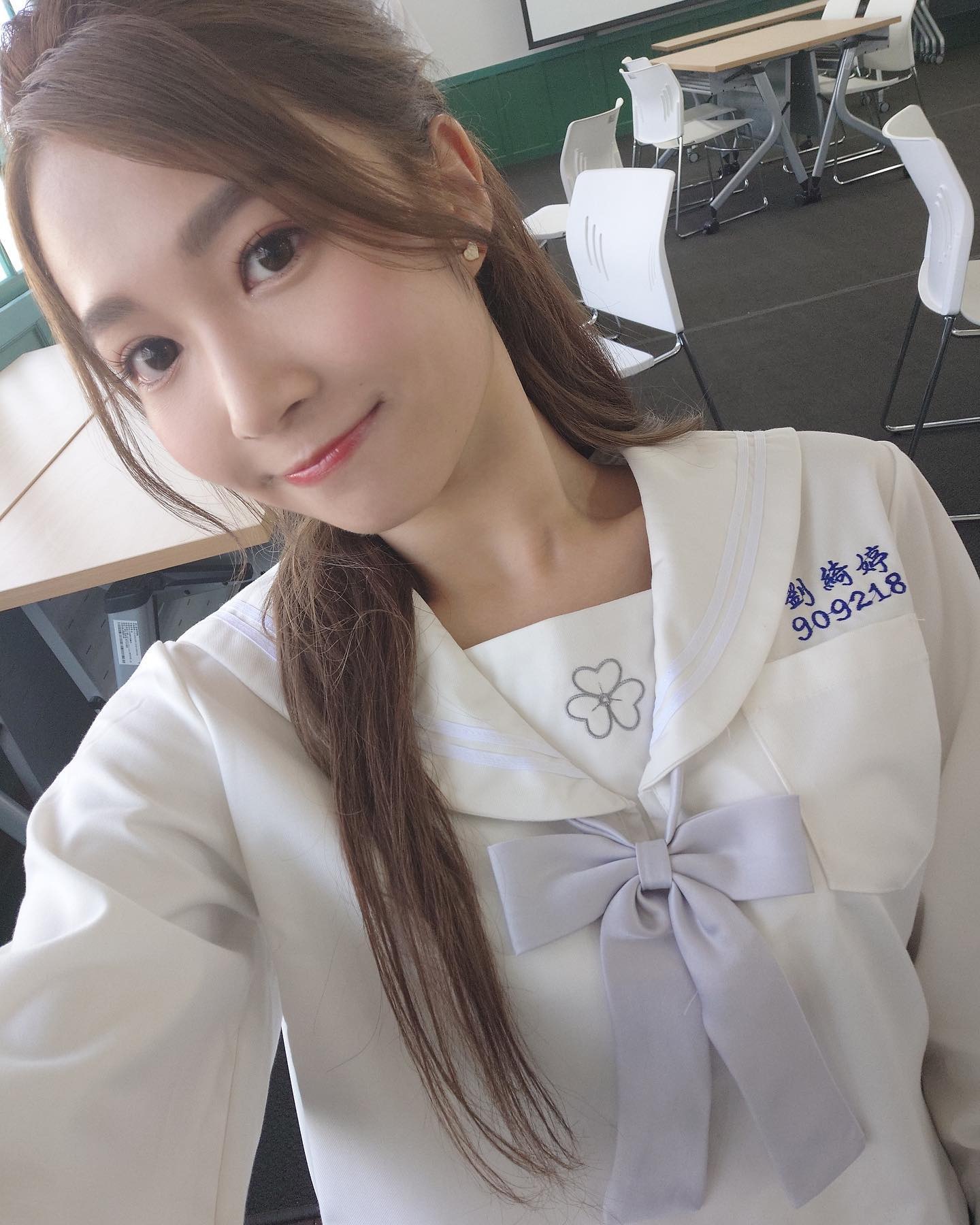 其實上弦4 yanny 個頭係咪有事 | LIHKG 討論區