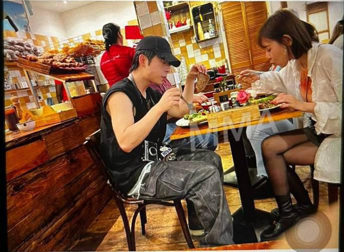 有冇人同我一樣撐姜B | LIHKG 討論區