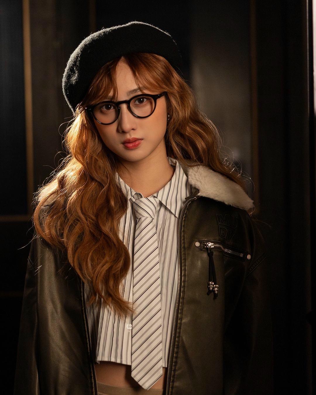 Yumi鍾柔美新歌MV性感造型賀18歲生日 | LIHKG 討論區