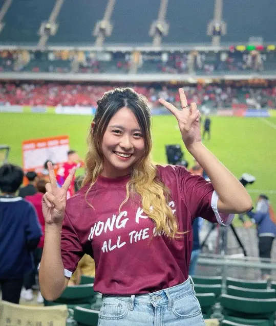 KYLIE C個IG FOLLOWER=佩芝+喜般+LILY+KK 公平咩？ | LIHKG 討論區