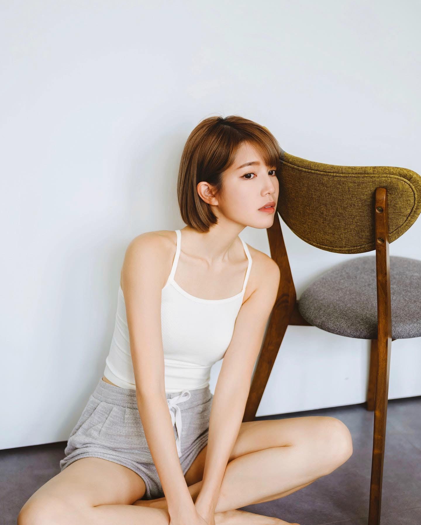 chloe so 對腳係咪痴撚線 | LIHKG 討論區