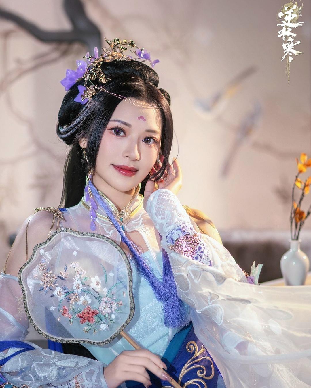 古裝cosplay大對決！陳曉華 vs 馮盈盈 | LIHKG 討論區