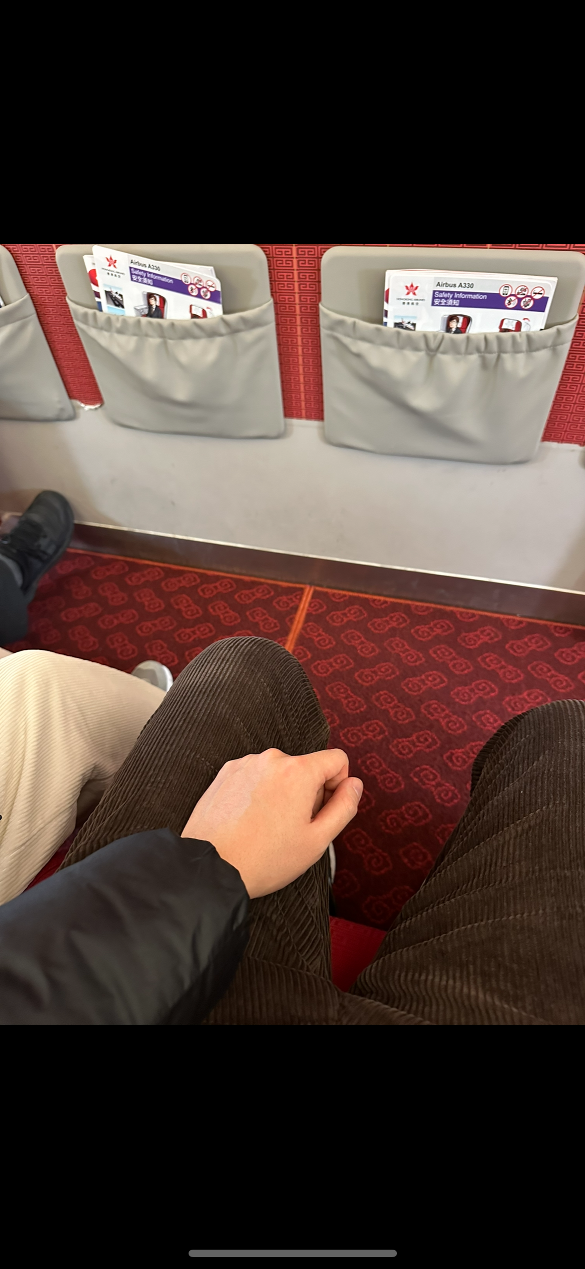 我屌你老母又坐正隔離有個B | LIHKG 討論區